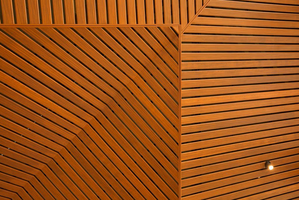 Cielo Raso 84R • Hunter Douglas Architectural